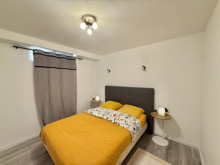 Logement En Souplexe Indépendant Dans Une Propriété - Castres