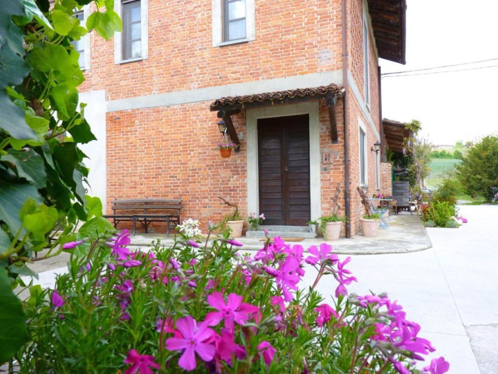 Agriturismo Viticcio - Barolo