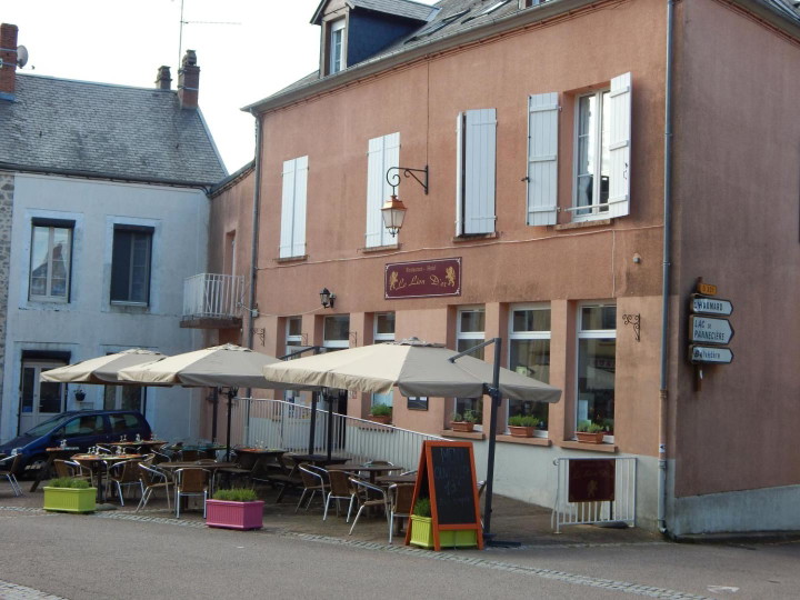 Le Lion D'or - Morvan
