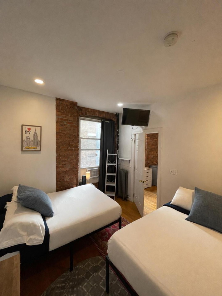 1 Bedroom Kitchenette Nest - Astoria - Queens NY