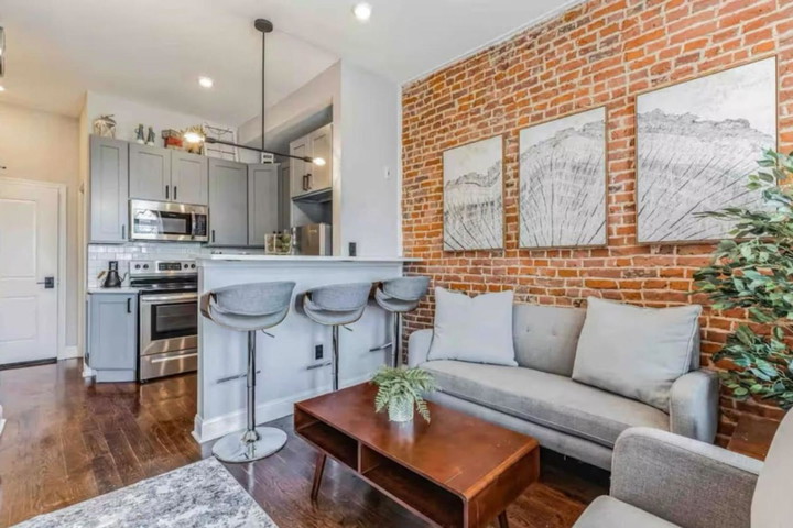 Studio W Terrace - Street Parking -10 Min To Dt - Chestnut Hill, PA