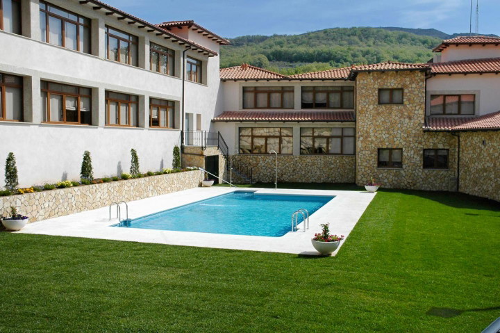 Mirador De La Portilla - Valle del Jerte
