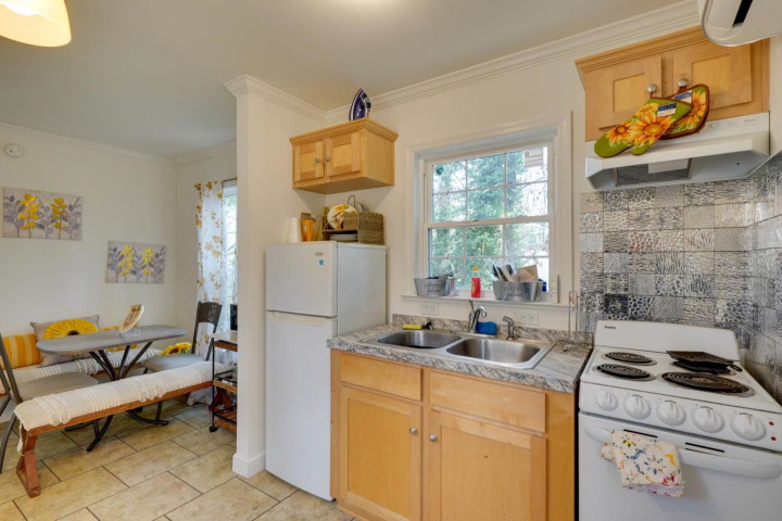 2 Mi To South Boston Speedway: Cozy Tiny Home! - South Boston, VA