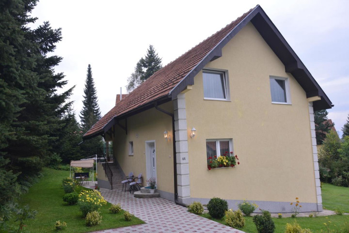 Dobrila Apartments - Serbia