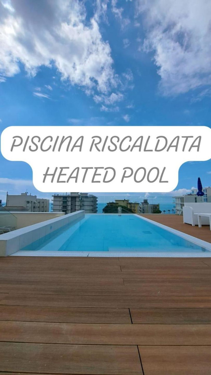 Hotel Villa Eugenia - 3 Stelle Superior Con Private Spa E Piscina - Jesolo