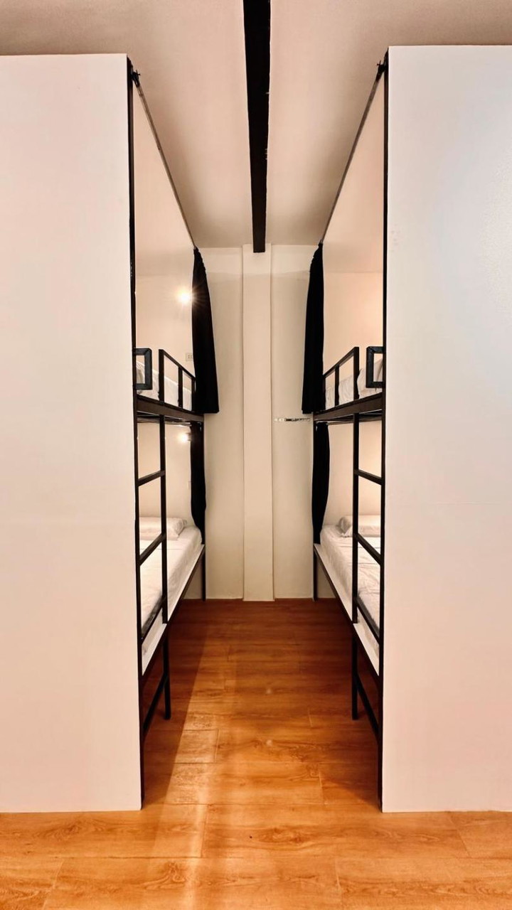 Puy-an, A Nomad Hostel - Badian
