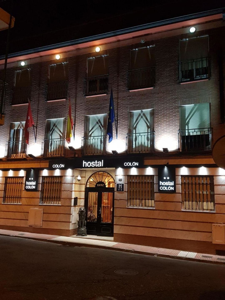 Hostal Colon - Pinto