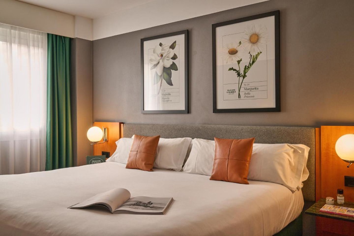 Hotel Malcom And Barret - Torrent