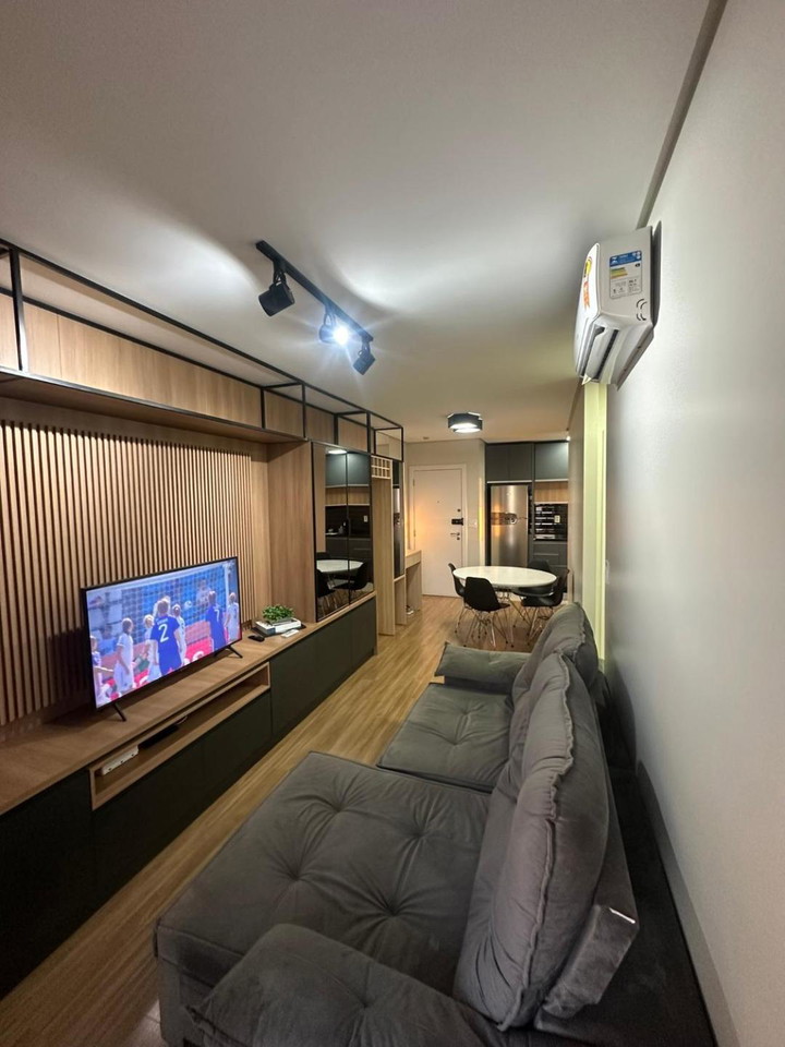 Apartamento Moderno No Centro Garagem Wi-fi Rápido Ar-condicionado Alto Padrão - Chapecó