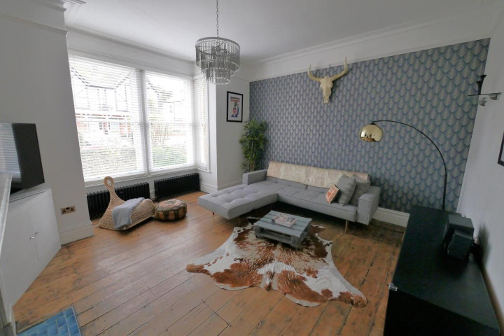 Quirky Spacious Ground Floor Victorian Garden Flat - ステイング