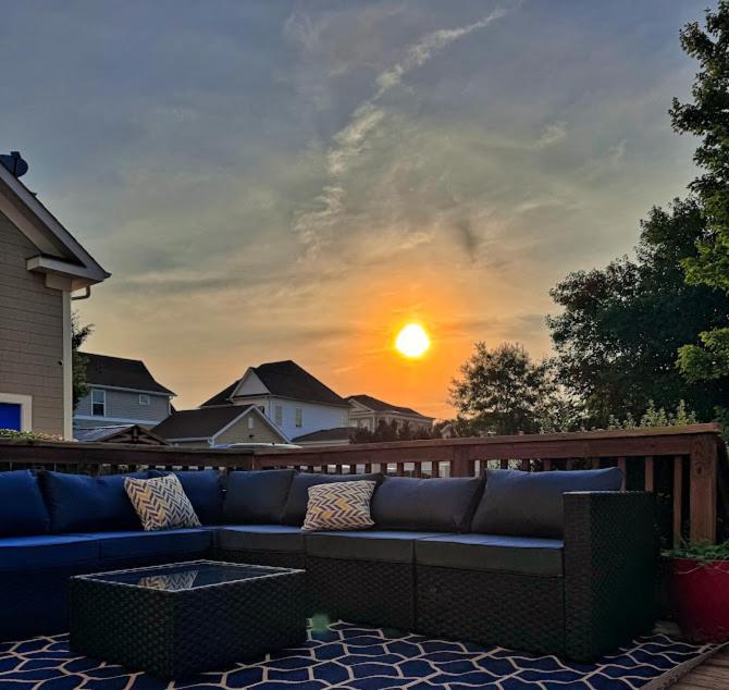 Seascape Stay By Gmts Llc - Virginia Beach, VA