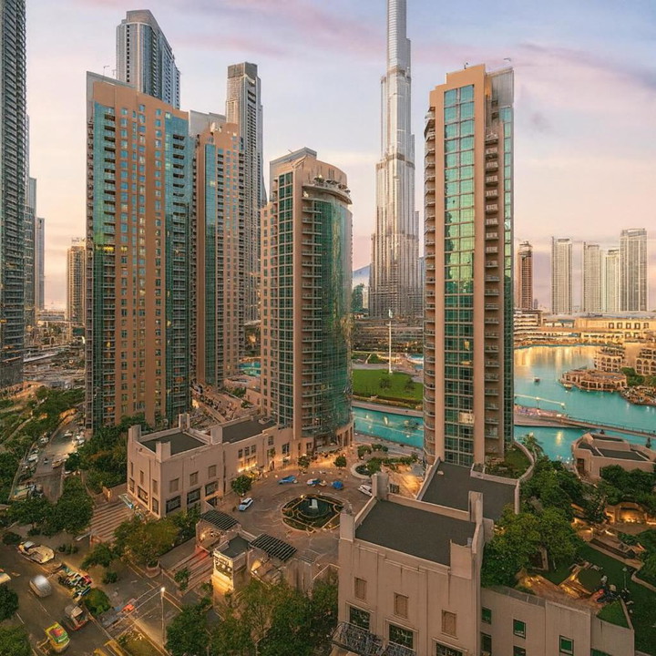 Luxury Family Friendly Apartment - Full Burj Khalifa & Fountain Views - Dubai