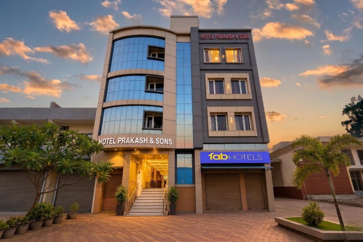 Fabhotel Prakash & Sons - Bhopal