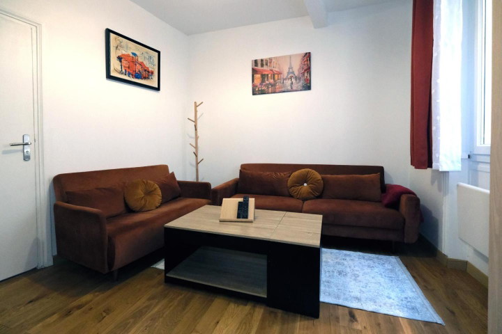 Appartement Au Cœur De Marais Dans Centre De Paris - Louvre Museum