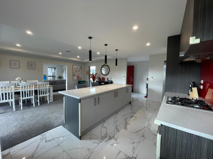 Luxury 4 Bedroom Family Retreat -