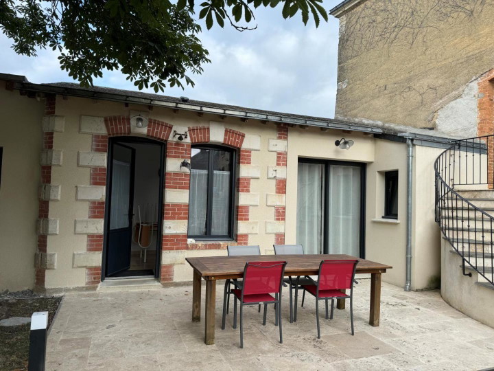 Petit Gîte Avec Terrasse - Loire Valley