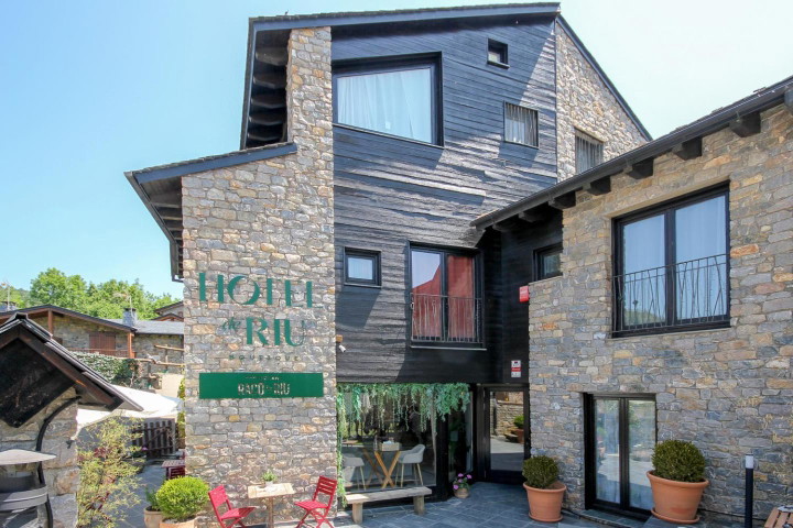 Hotel De Riu Boutique - Alp, Catalonia