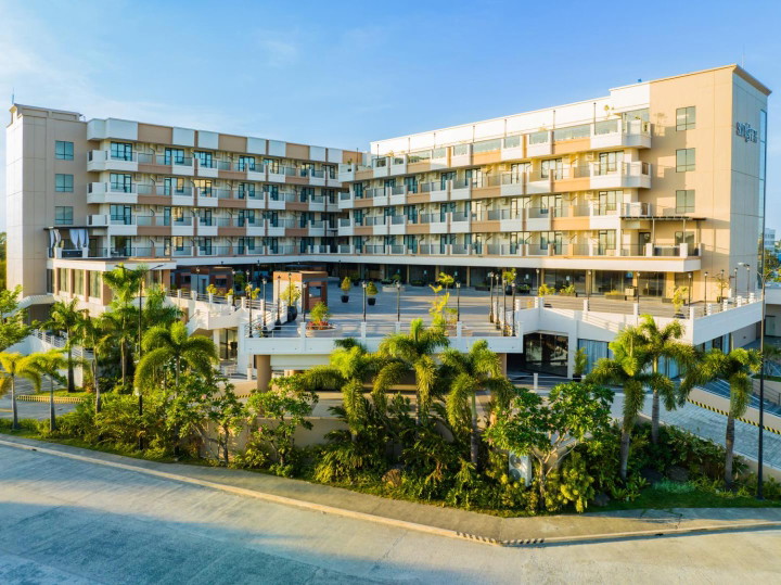 Sixtyfifth Destination Resort Hotel - Bacólod