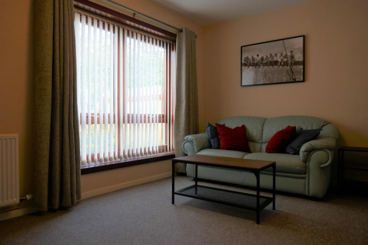 Inverness Family House - Loch Ness
