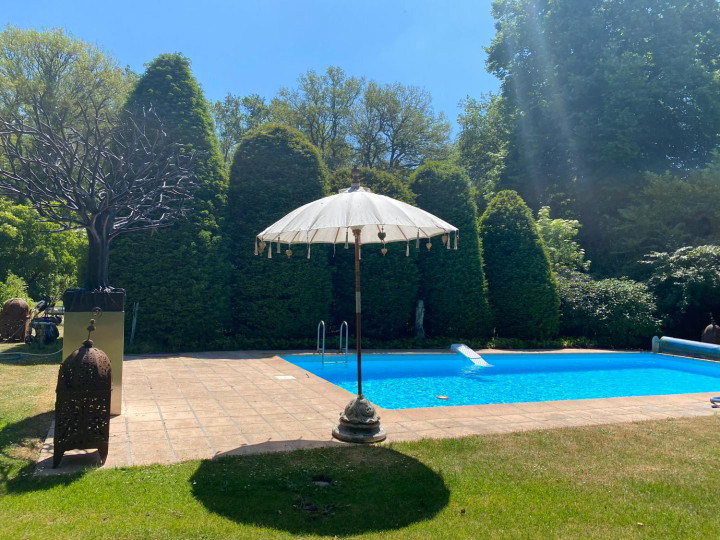 Villa De Nachtegaal - Bussum