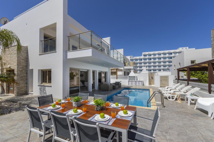 Protaras Sunrise Beach Villa 2 - Ayia Napa