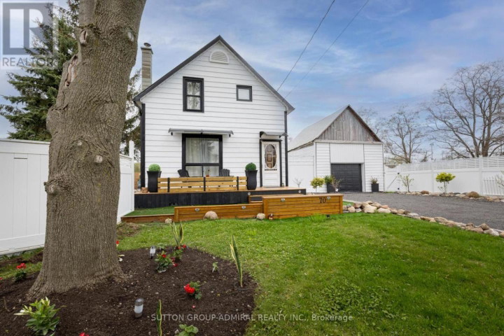 Cozy 4 Bedrooms House Near The Lake - Prince Edward County