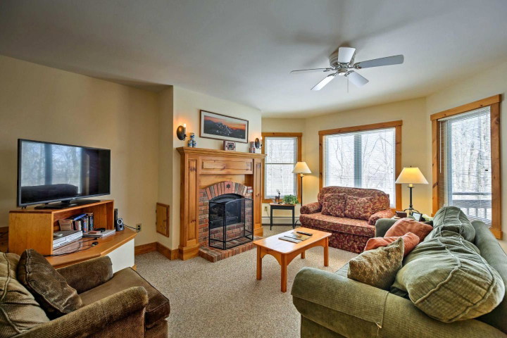 Inviting Ski-in/ski-out Condo At Jay Peak Resort! - Vermont