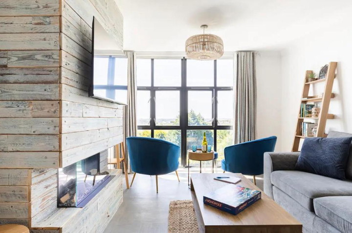 5 Mins From The Eden Project Baybreeze Holiday Apartment, Sea Views, Super Kingsize Beds - St Austell