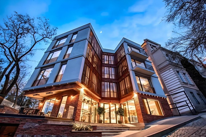 Barnovi Inn - Boutique Hotel - Tbilisi
