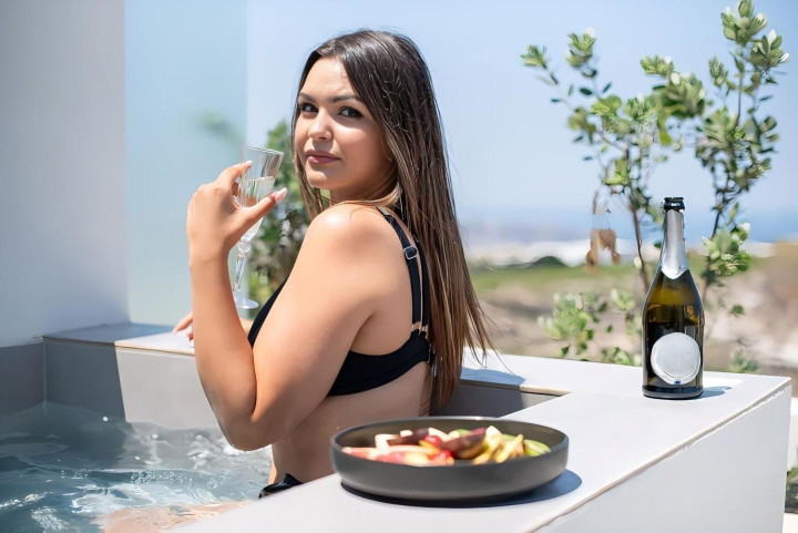 Vista Al Mar Santorini (Sea View & Hot Tub Jacuzzi) - Santorini