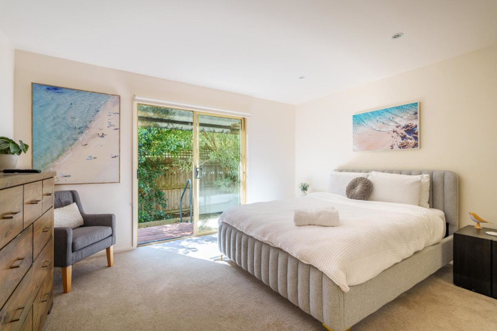 The Parade Retreat, Pet Friendly, Fireplace - 레오폴드