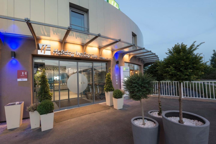 Holiday Inn Express Paris - Velizy By Ihg - Issy-les-Moulineaux