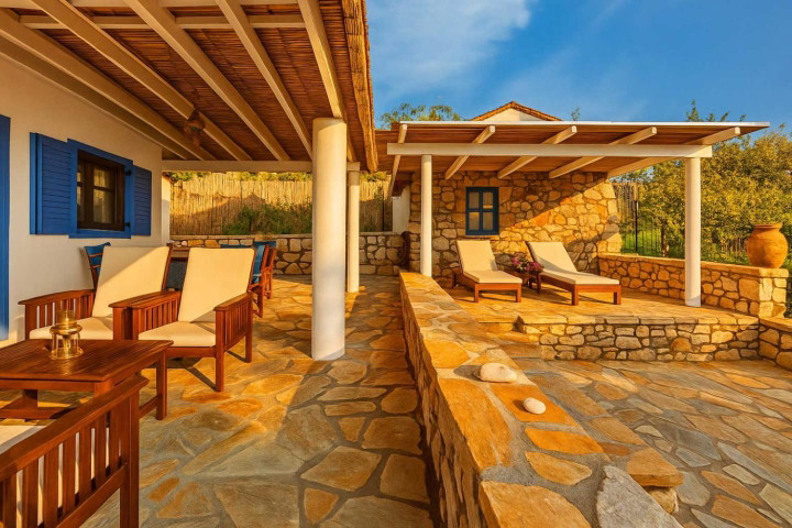 The Blue House Seaside Retreat - Fully Equipped - Yunanistan