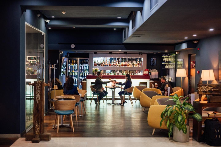 Peakture Hotel - Chiajna