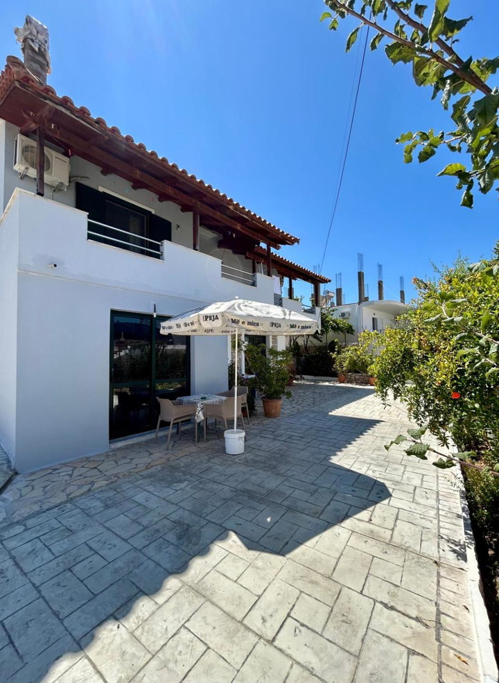 Petrefi Apartments - Ksamil