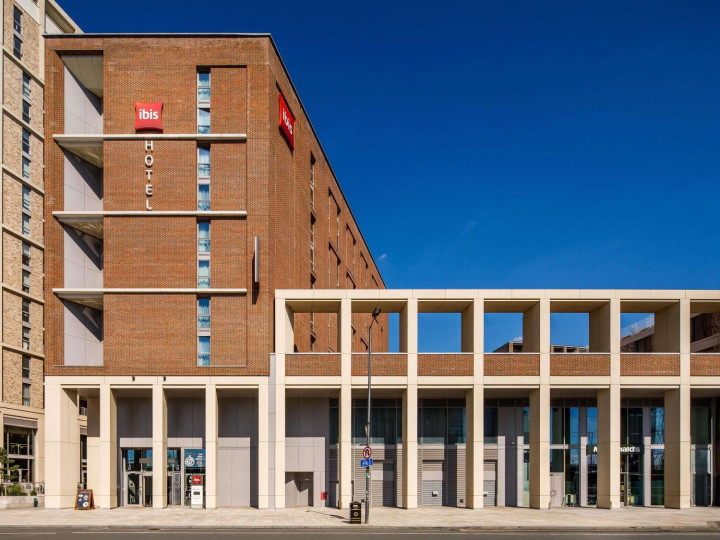 Ibis London Canning Town - Bromley