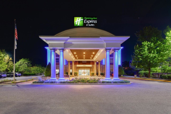 Holiday Inn Express & Suites Williamsburg By Ihg - Chesapeake Bay