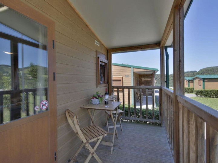 Charmant Bungalow Avec Terrasse à Zumaia Pour 3 Pers. - Api-1-52-1845 - Baskenland