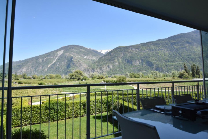 Appartement Ensoleillé 4 Personnes à Saillon à 100 Mètres Des Bains - Verbier