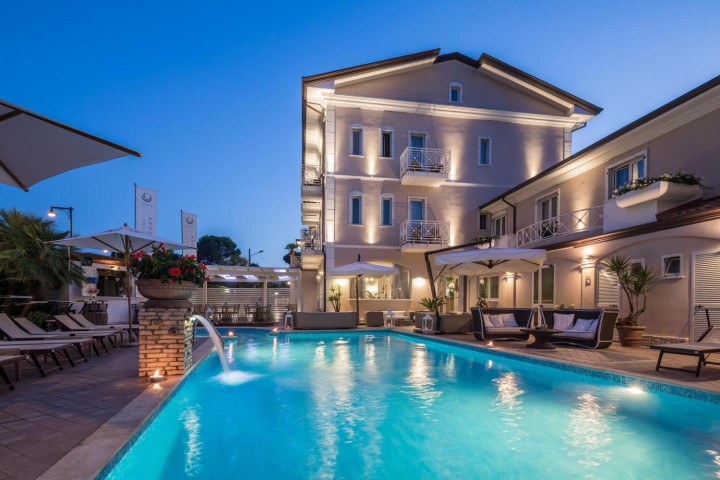 Hotel Luna - Carrara