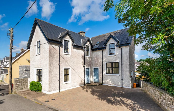 One Bedroom Apartment To Sleep 2 In The Heart Of Kenmare Town - Kenmare