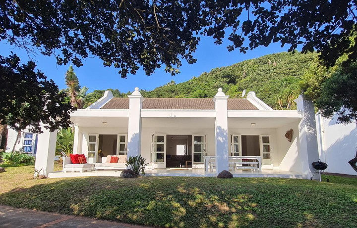 Villa Songo, Estuary Country Estate - Inverter & Renovated - Port Edward