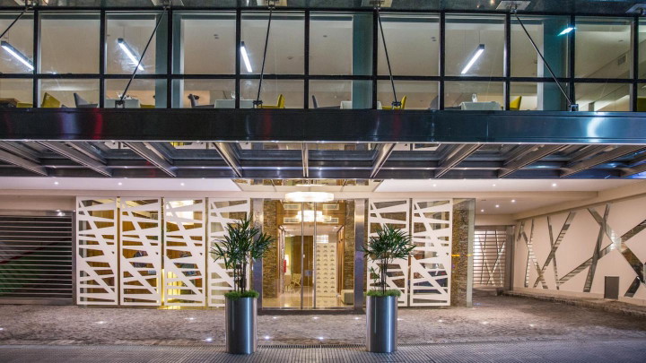 Howard Johnson Plaza Buenos Aires - Buenos Aires