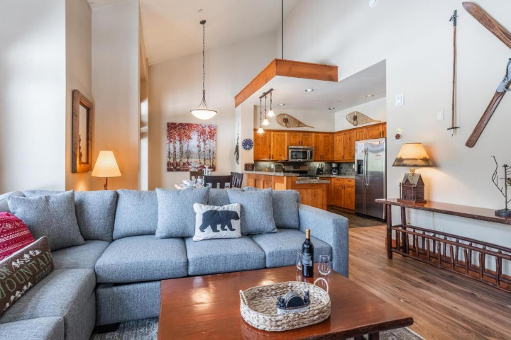 Cabins 24 - Mammoth Lakes, CA