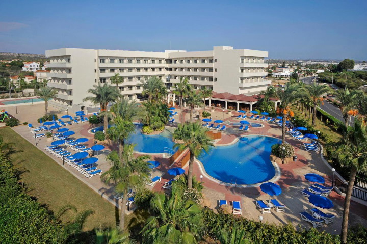 Nissiana Hotel & Bungalows - Famagusta