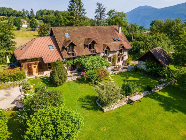 Maison D'hôtes La Bageatière - Lac D'aiguebelette - Chambéry