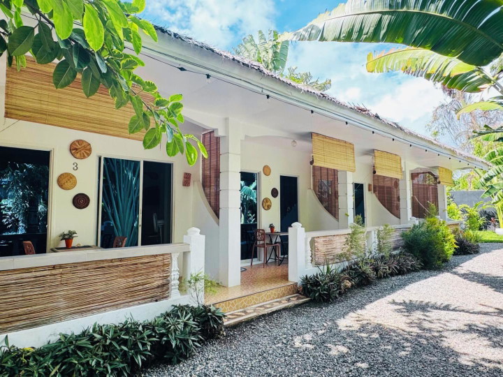 Nautilus Resort Hostel & Hammocks - Panglao