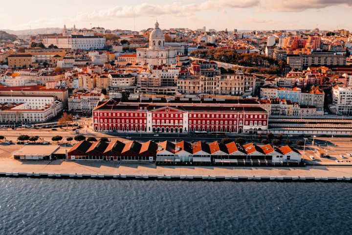 The Editory Riverside Hotel, An Historic Hotel - Seixal