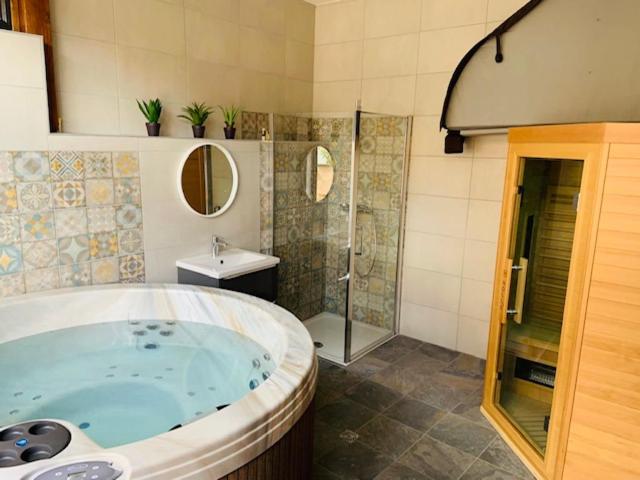 Gîte Mon Rêve à Scherwiller Avec Spa, En Supplément, Sur La Route Des Vins Au Coeur De L'alsace - Bas-Rhin