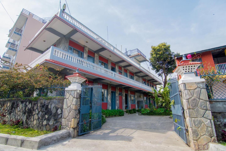 Hotel Mountain View - Lakeside Pokhara - Pokhara